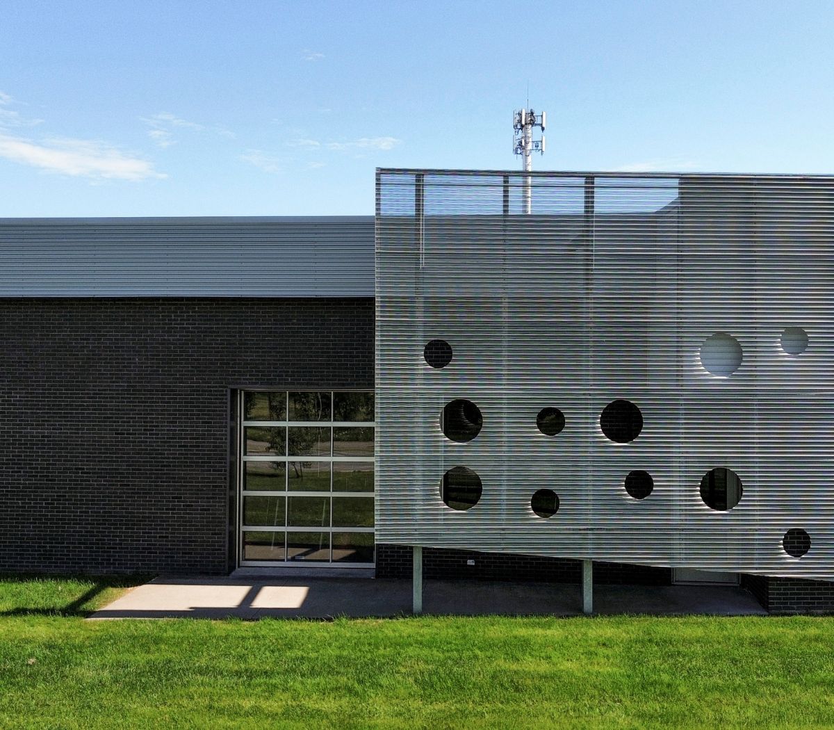 Schivo / APN Global - Construction Dinamo