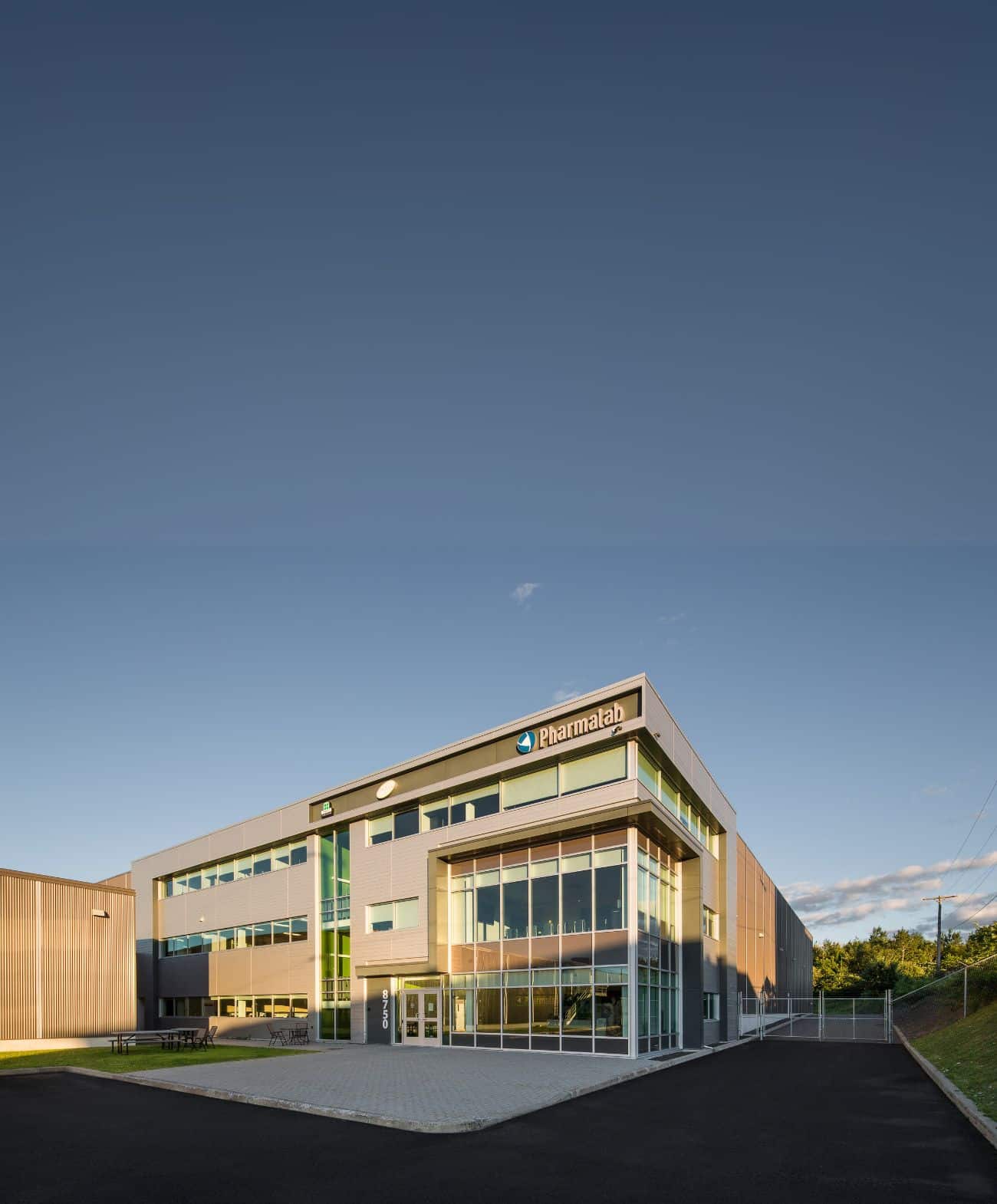 Pharmalab - Construction Dinamo